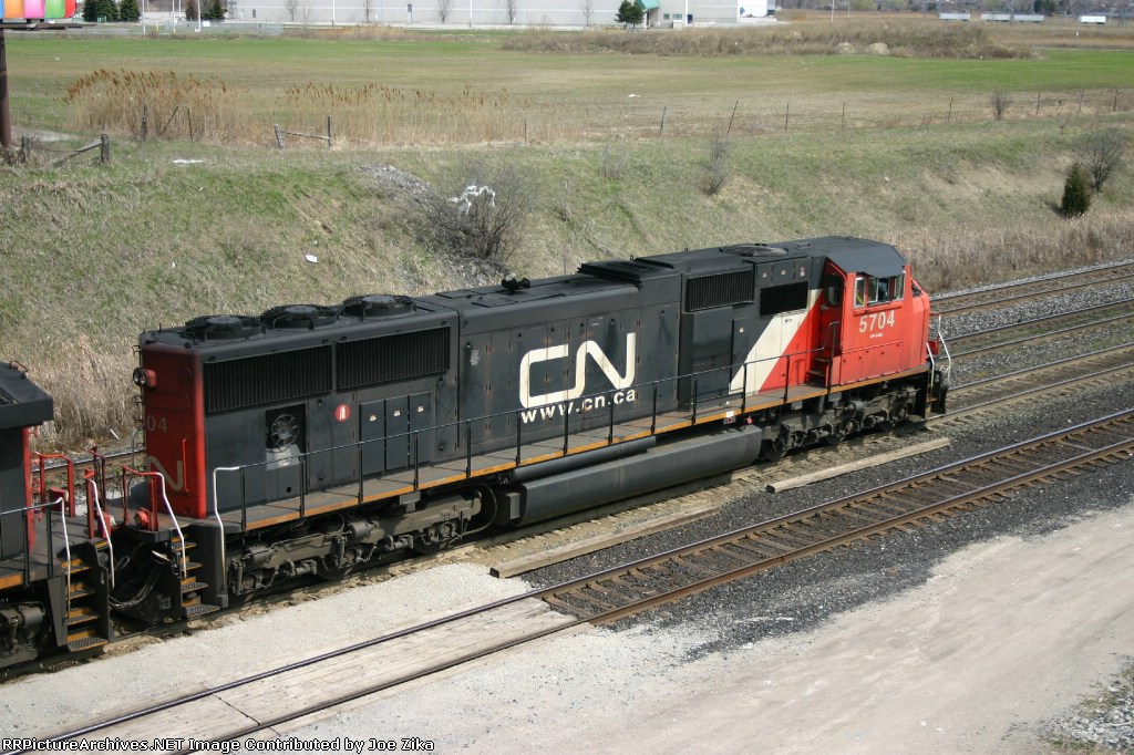 CN 5704 SD 75I